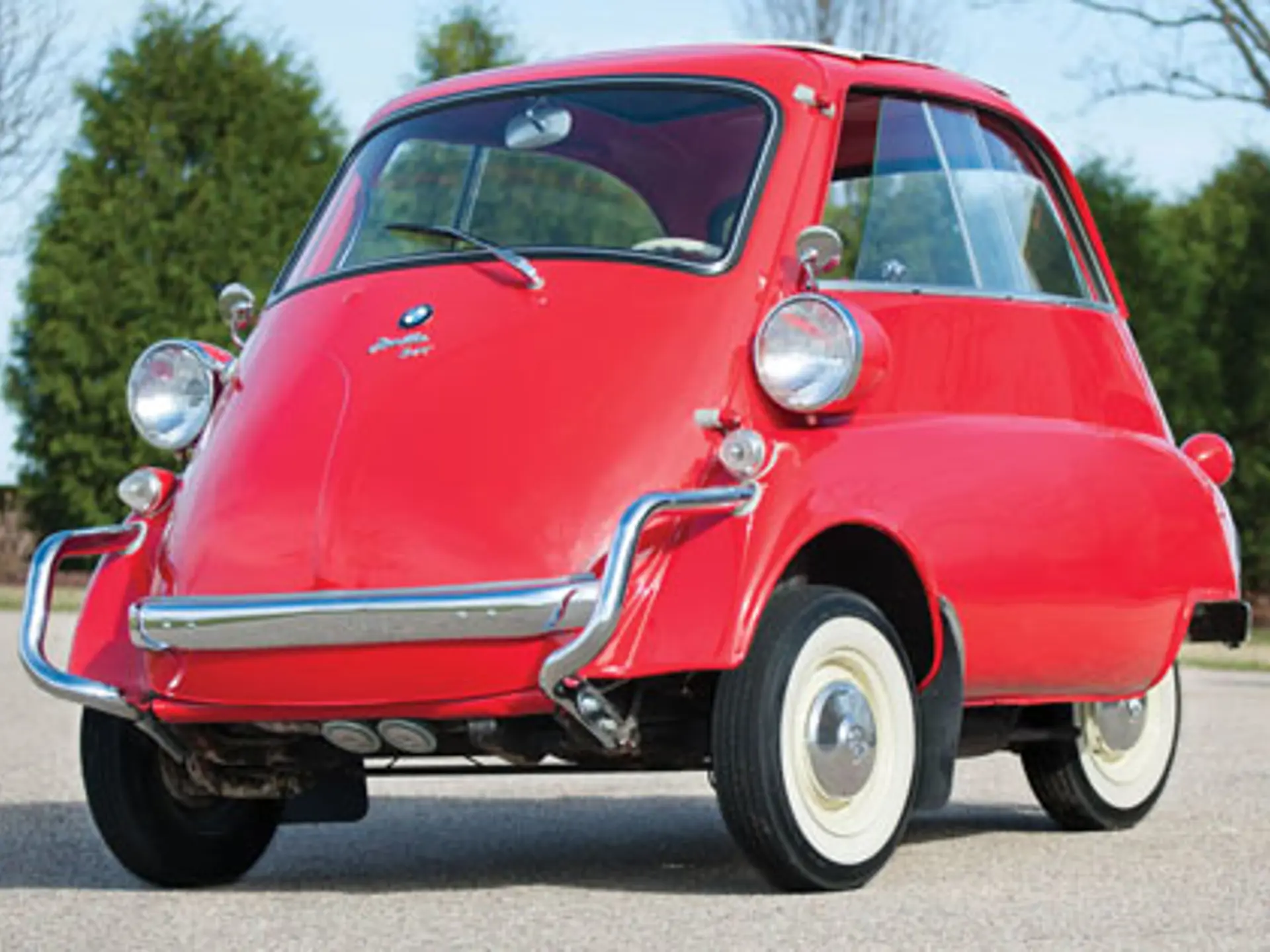 1957 BMW Isetta 300 | Auburn Spring 2015 | RM Sotheby's