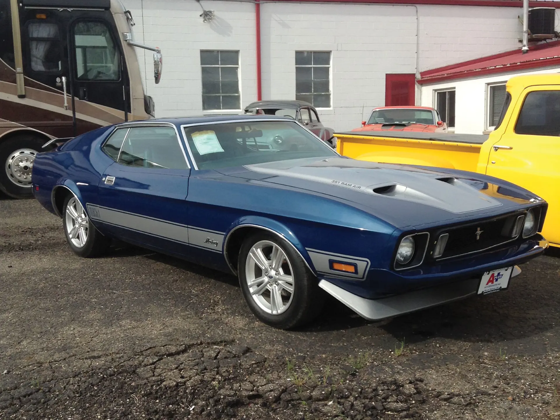 1973 Ford Mustang Mach 1 | Auburn Spring 2013 | RM Sotheby's