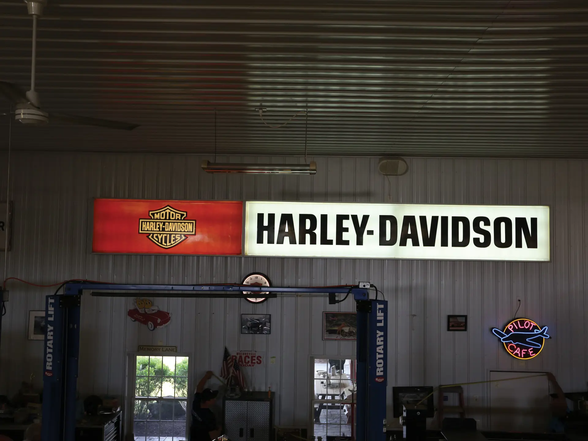 Giant Harley Davidson Dealer Sign | Auburn Fall 2015 | RM Sotheby's
