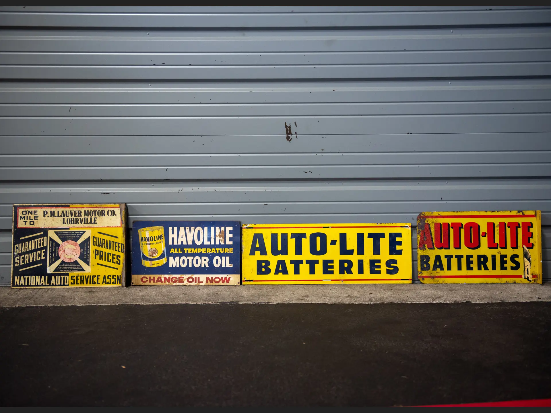 Assorted Tin Signs | Auburn Fall 2021 | RM Sotheby's