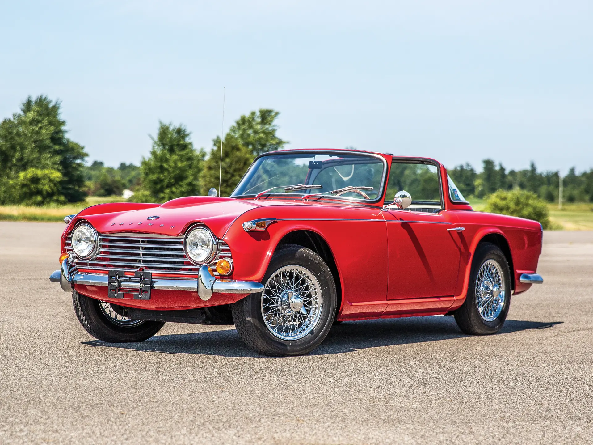 1966 Triumph TR4A | Hershey 2018 | RM Sotheby's