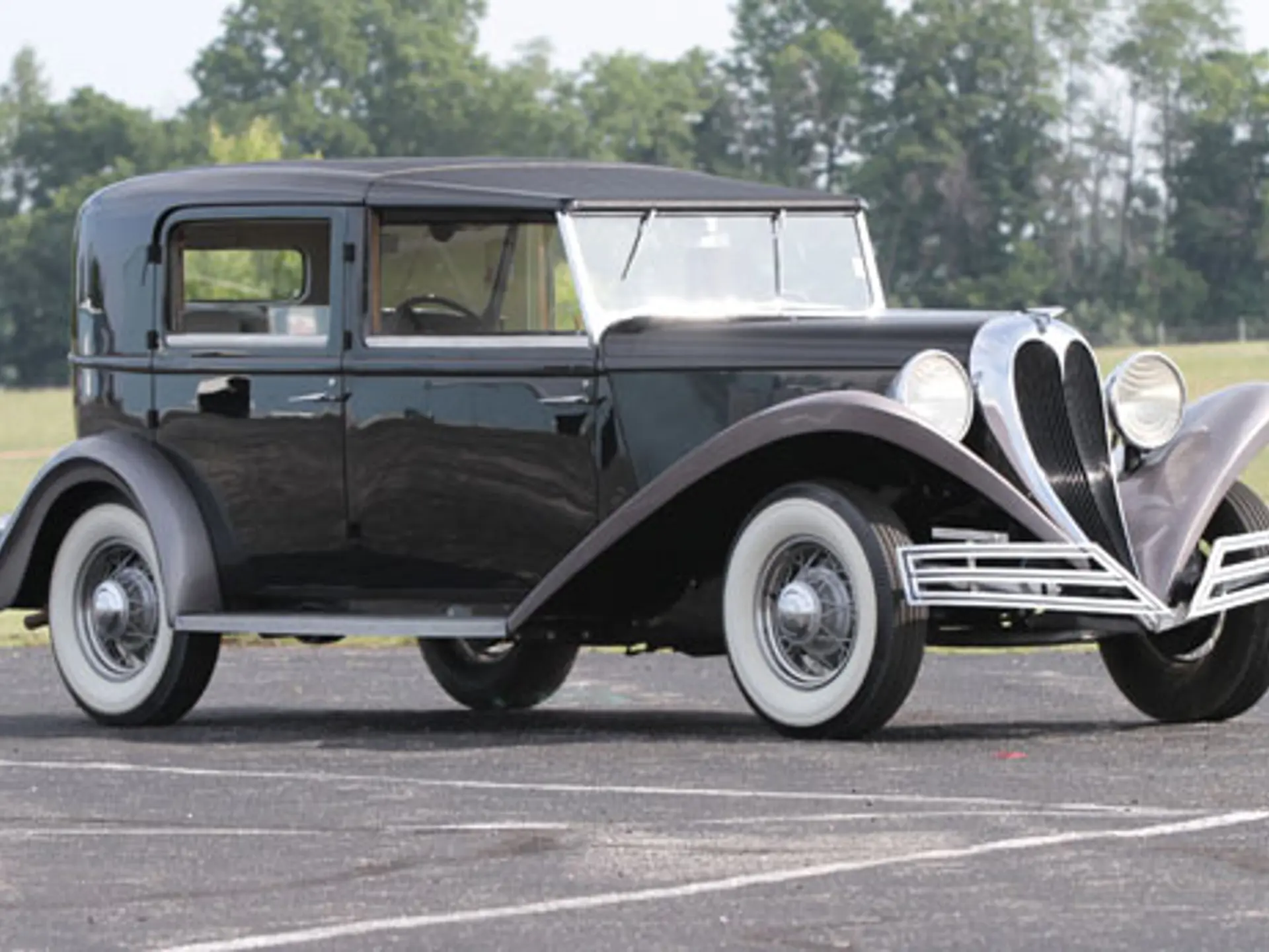 1934 Ford Town Car | Auburn Fall 2014 | RM Sotheby's