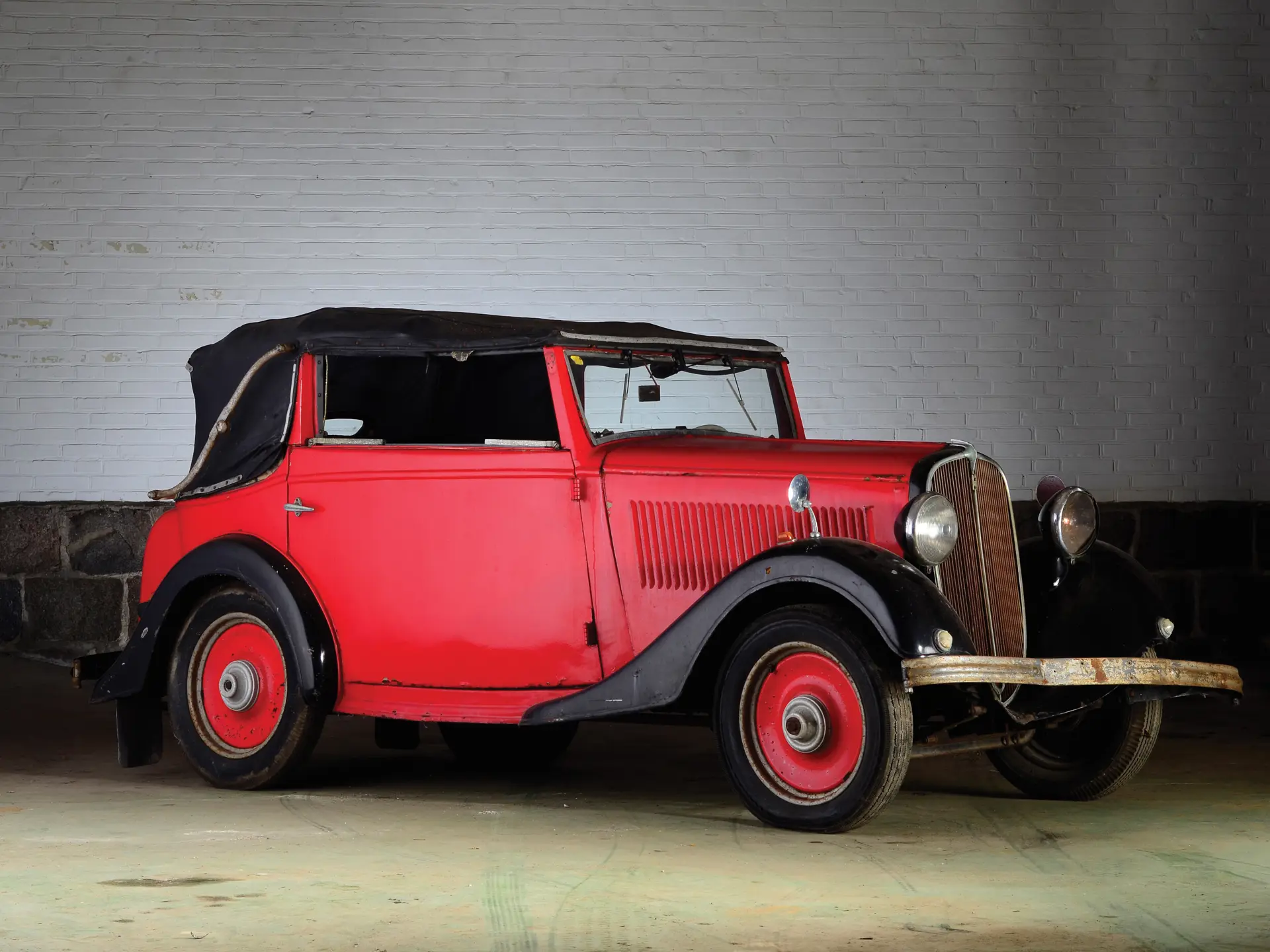1934 Fiat 1000 Cabriolet | Aalholm Automobile Collection | RM Sotheby's