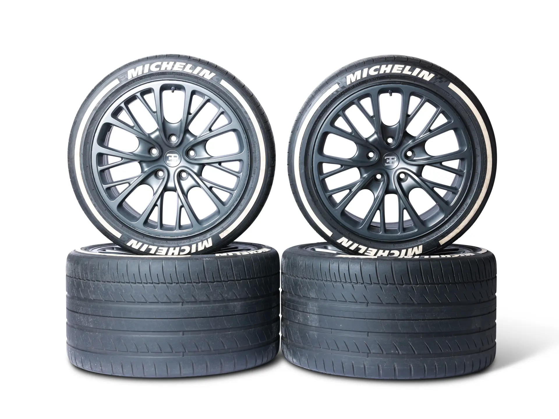 Set of Four Bugatti Veyron Supersport Wheels with Tyres | The Garagista ...