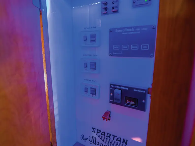 1951 Spartan Royal Mansion | Arizona 2019 | RM Sotheby's