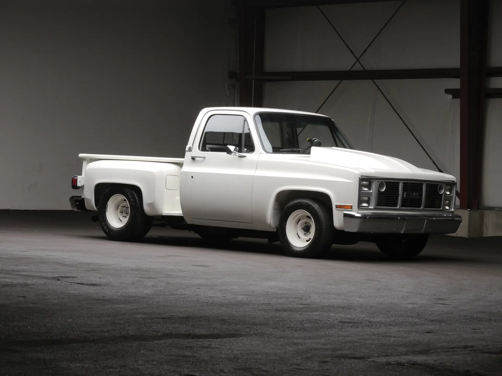 1987 GMC Stepside | Auburn Spring 2014 | RM Sotheby's
