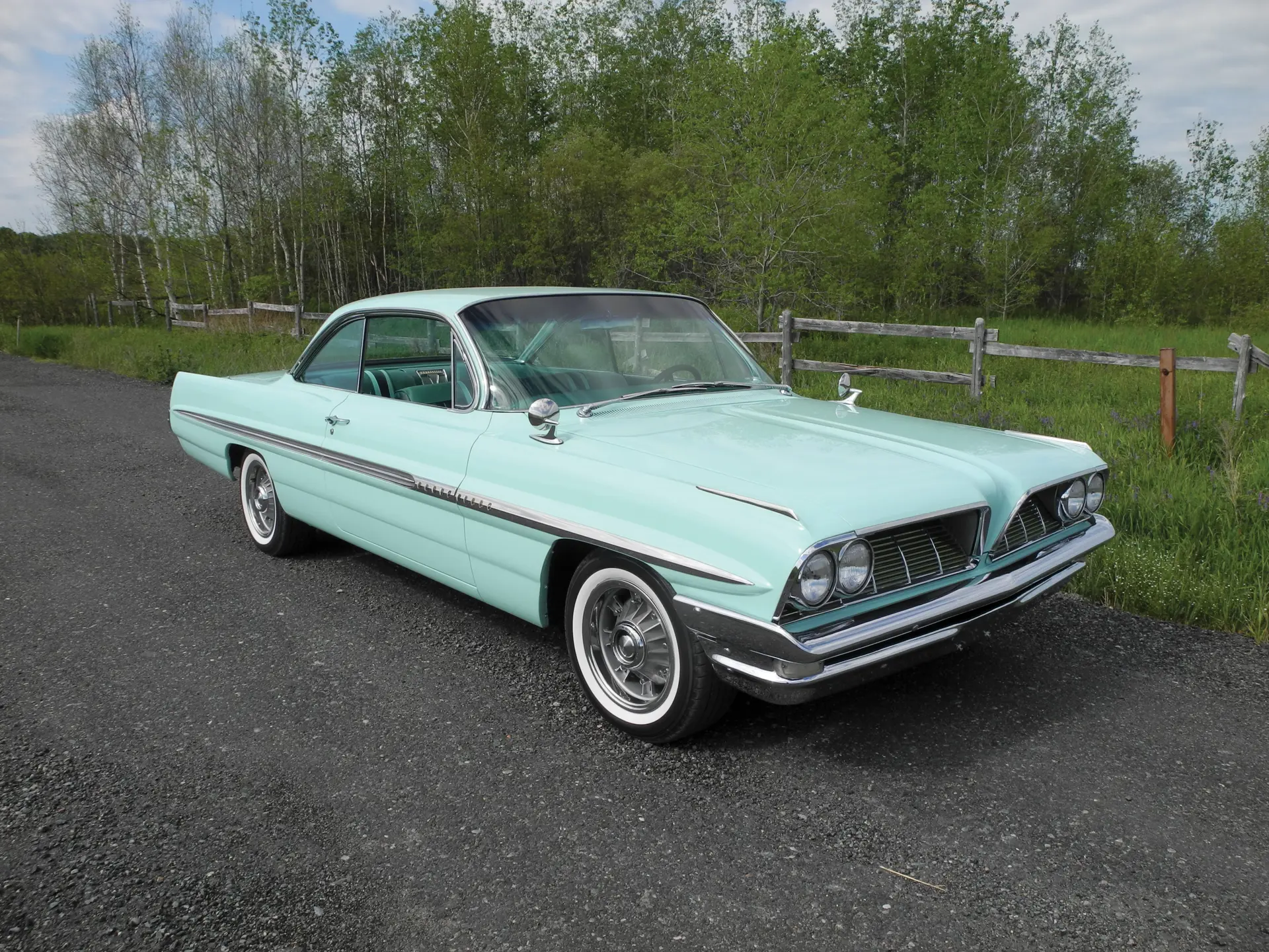 1961 Pontiac Bonneville Hardtop | Auburn Fall 2018 | RM Sotheby's