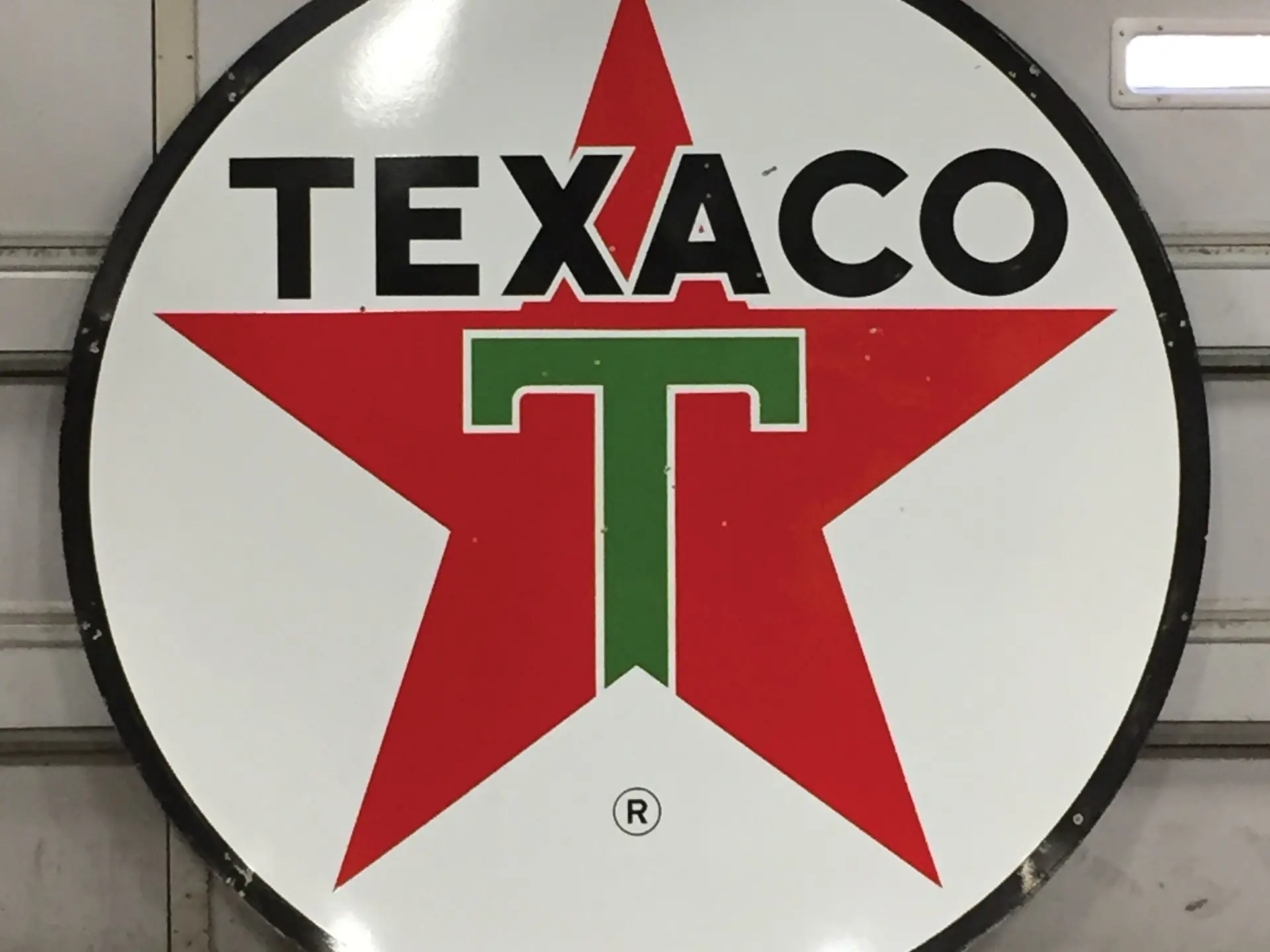 A large 72" round porcelain Texaco sign | Fort Lauderdale 2016 | RM ...