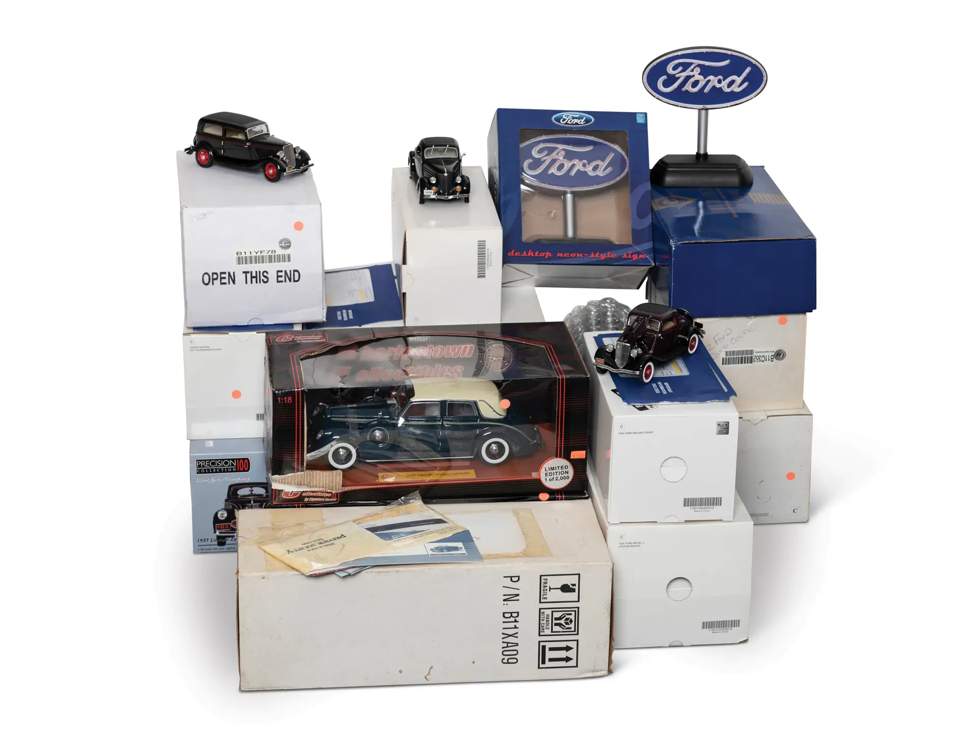 1930s Car Models of Various Scales | The Guyton Collection | RM Sotheby's