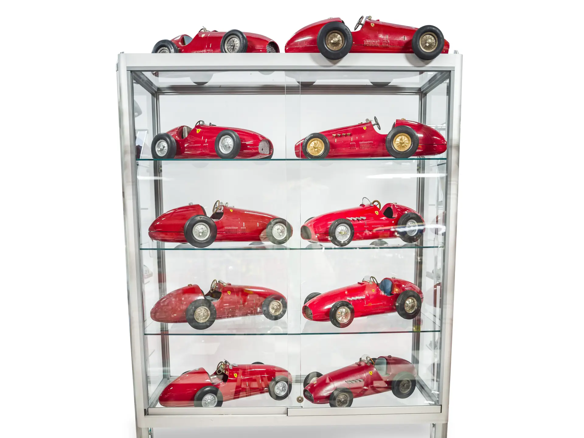 Tochi Models and Cabinet | Gene Ponder Collection | RM Sotheby's