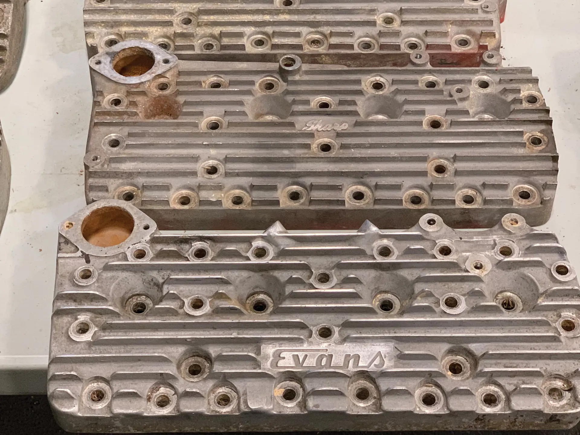 Set of Evans and Set of Sharp 24-Stud Ford 8BA Heads | Auburn Fall 2019 ...