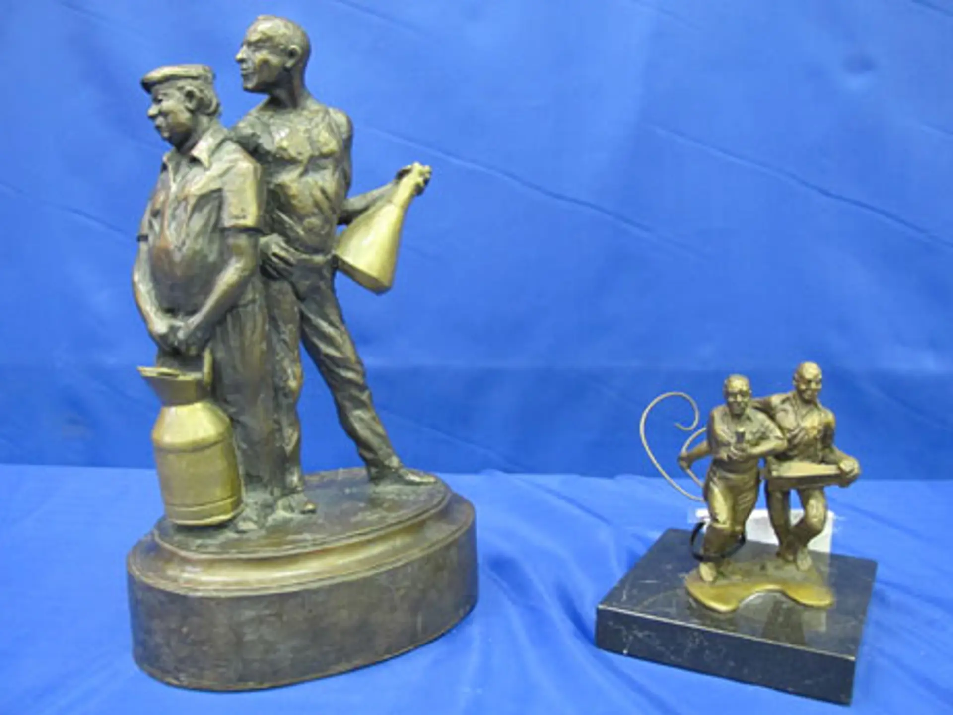 Bronze Watching Crew Sculpture, Bronze Crew in Action Sculpture ...
