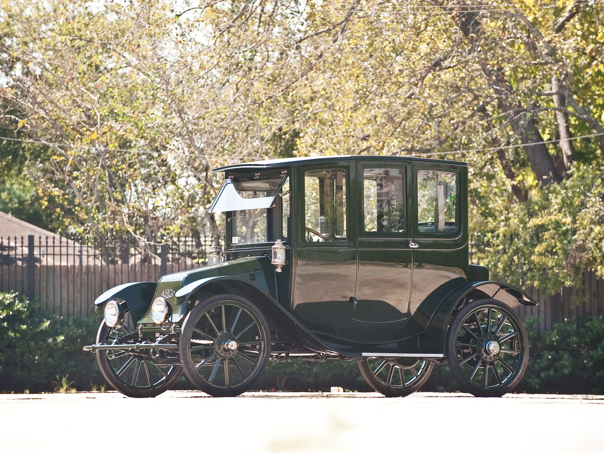 1913 Argo Electric Fore-Drive Limousine | Hershey 2011 | RM Sotheby's