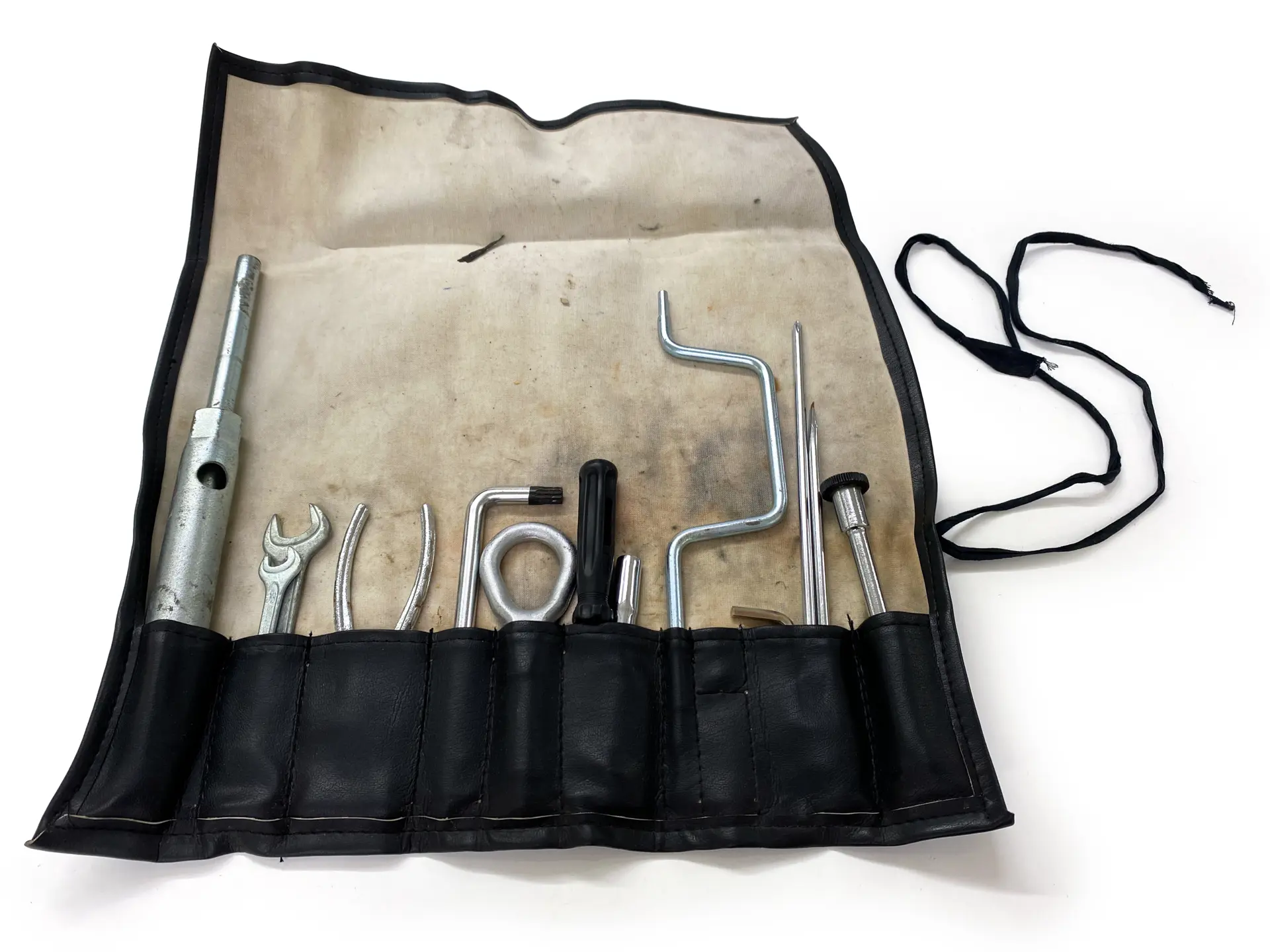 Porsche 911 Type 993 Tool Kit | The White Collection | Online | RM ...