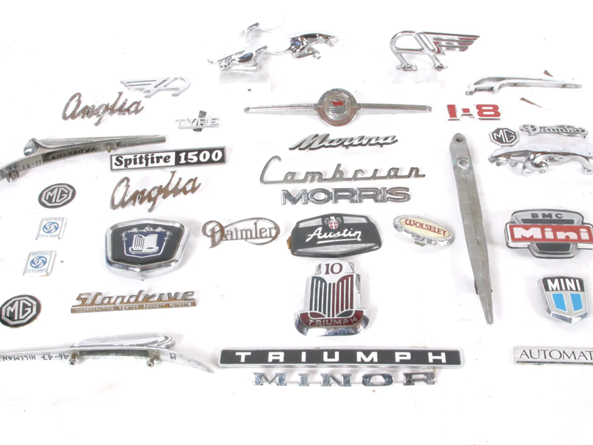 ASSORTED BRITISH EMBLEMS | Private Collection of Tom & Marlene ...